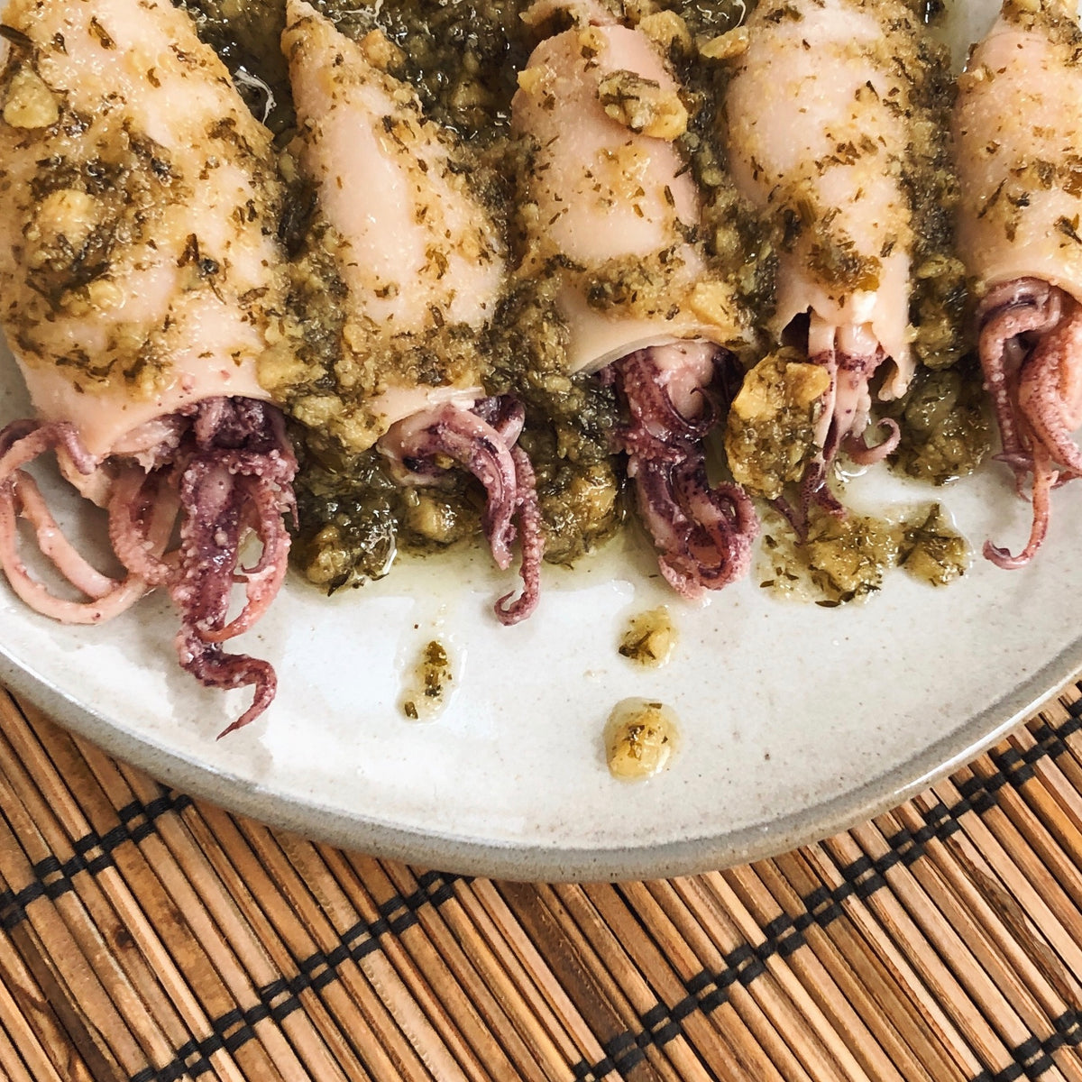 Small Squid in Olive Oil - Chipirones Rellenos en Aceite de Oliva ...